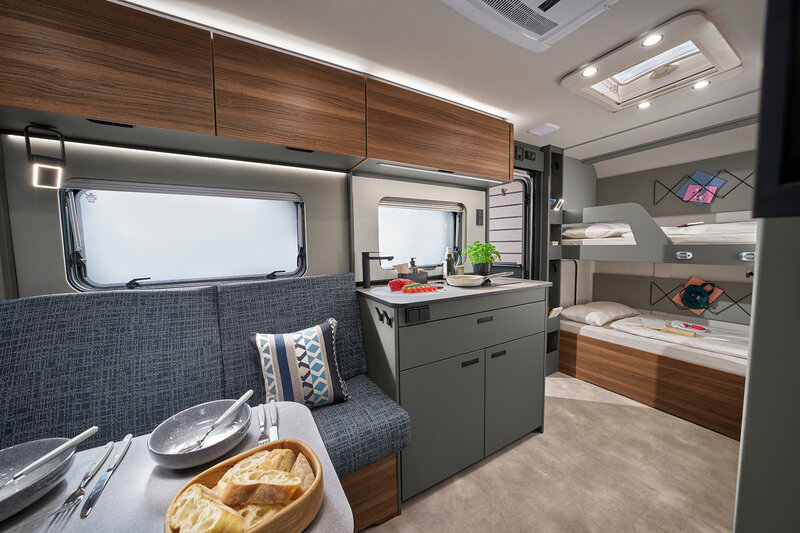 Eriba Novaline | DE JONG Kampeer & Recreatie